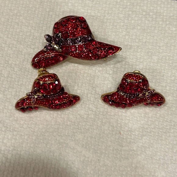 Jewelry | Red Hat Society Brooch With Matching Earrings In Red Purple ...